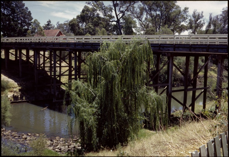 Pinjarra Bridge over the Murray River, January 1967. - JPG 169.6 KB