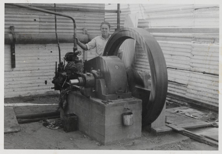 Fred Jackson with the 25hp Crossley engine installed to produce ...