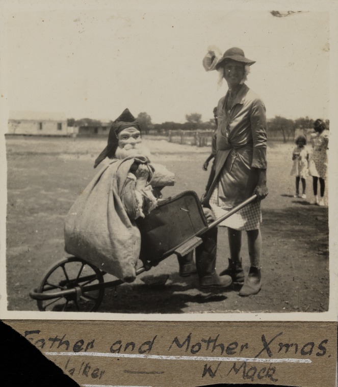 Preston Walker and Father Christmas and Wally Mack as Mother Christmas ...