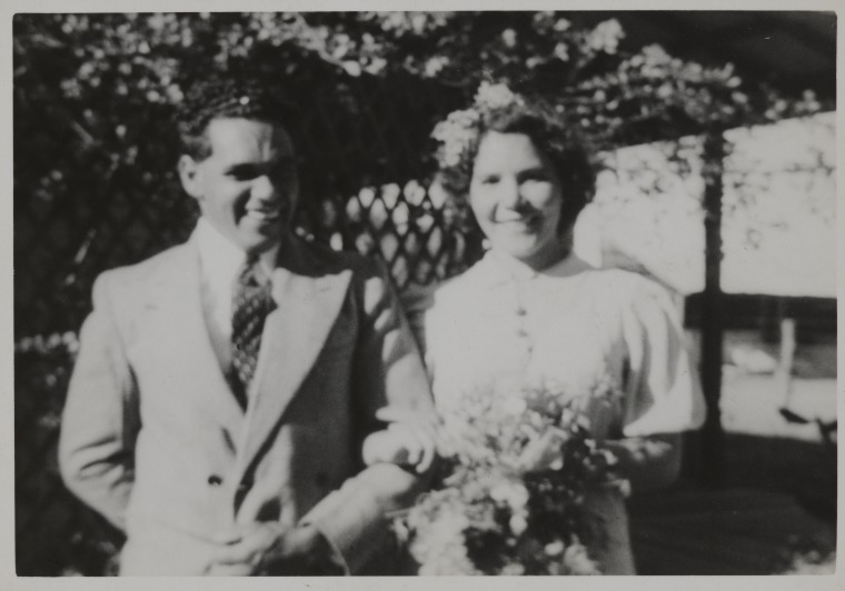 Morris Brownley marries Amy Arnold at Mt Margaret Mission with Tom ...