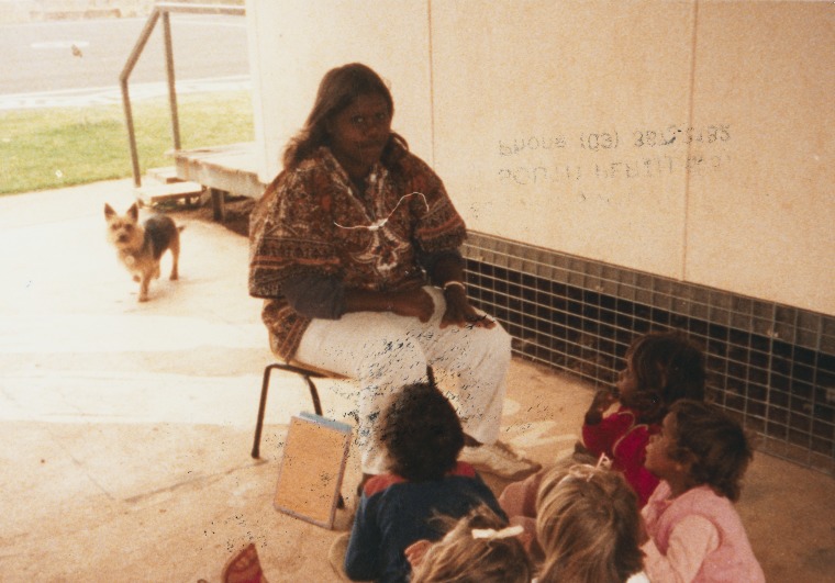 Annette Stokes teaching at the Mt Margaret Community School. - JPG 103.3 KB