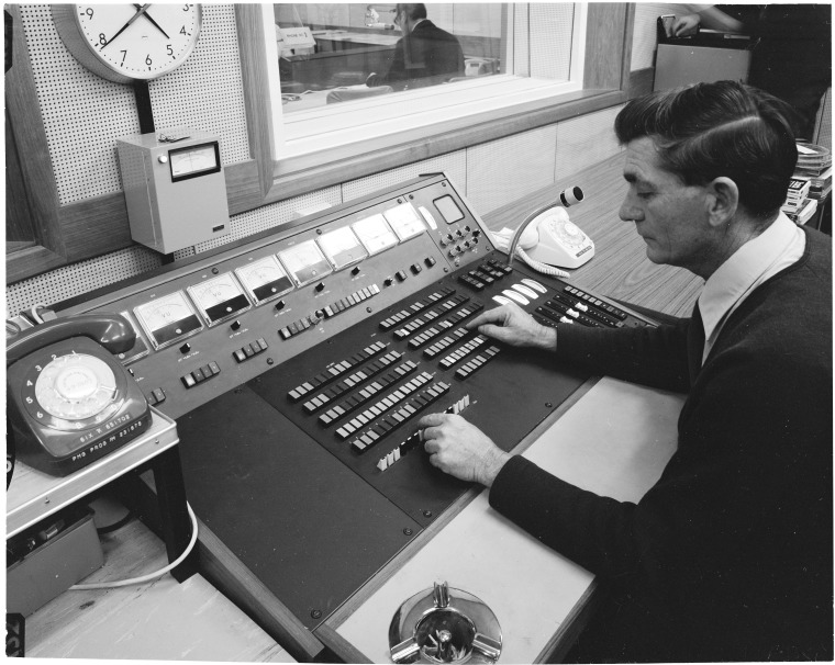 Radio station 6IX studios at Tuart Hill, August 1971. - JPG 134.2 KB