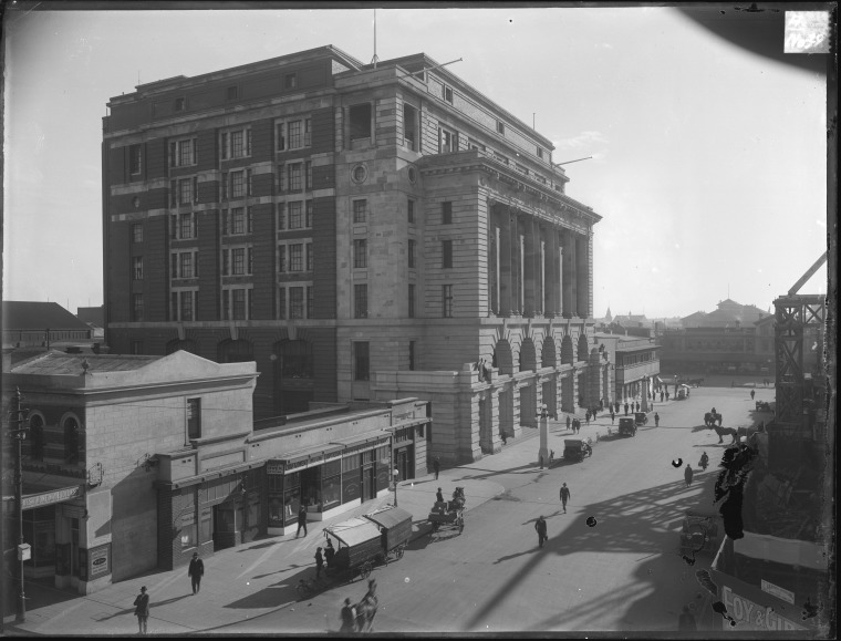 Forrest Place, Perth. - JPG 100.3 KB