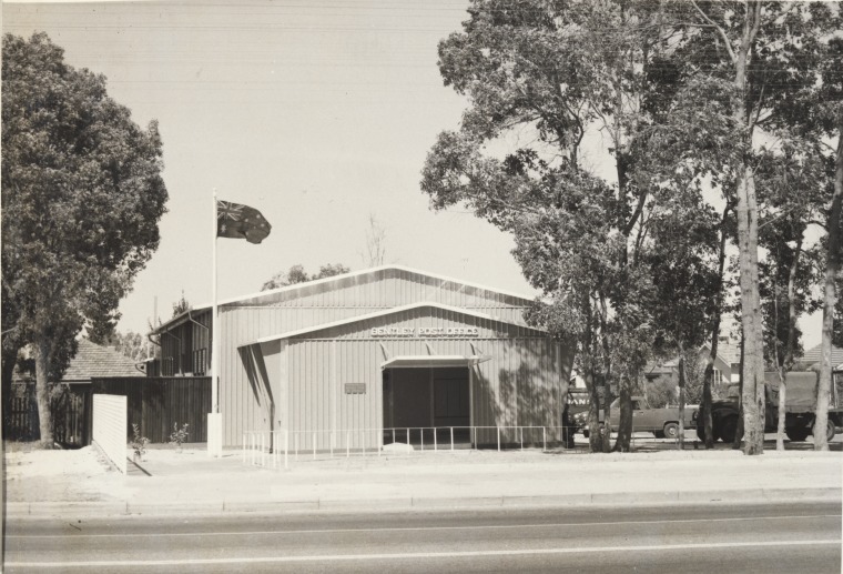 Bentley Post Office. - JPG 132.9 KB