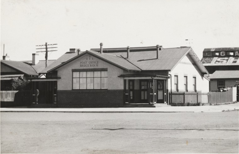 Bruce Rock Post Office. - JPG 73.7 KB