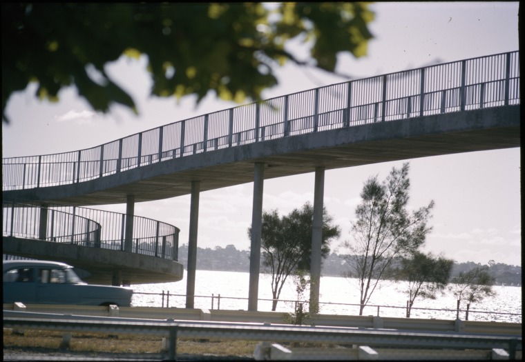 Footbridge over Kwinana Freeway, South Perth, 27 February 1966. - JPG ...