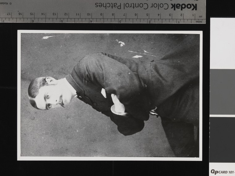 Ernest Chawner Shenton. - JPG 90.0 KB