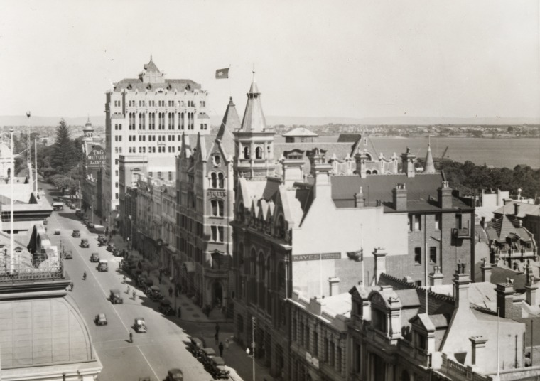 St Georges Terrace, Perth looking east, November 1936. - JPG 95.9 KB