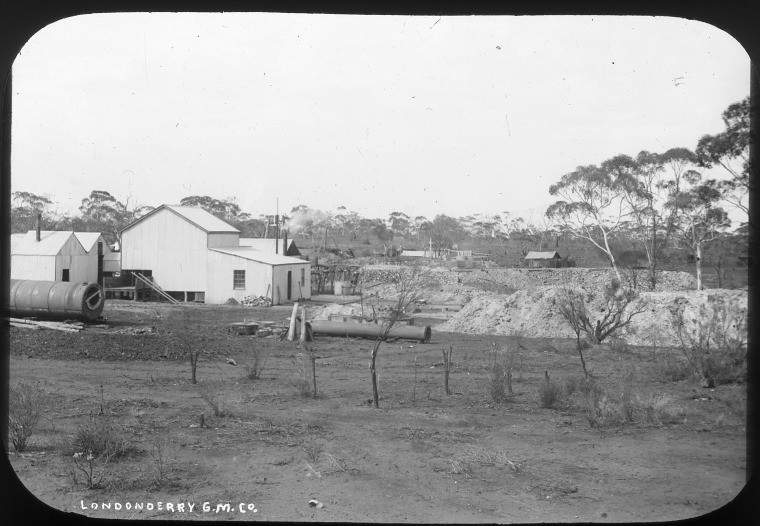Londonderry Gold Mine, Coolgardie. - JPG 107.6 KB