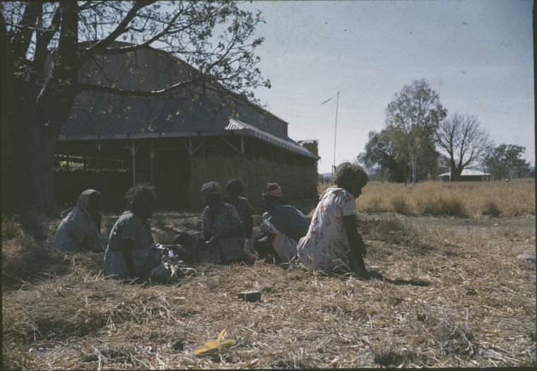 People waiting for rations at Forrest River Mission. - JPG 127.7 KB