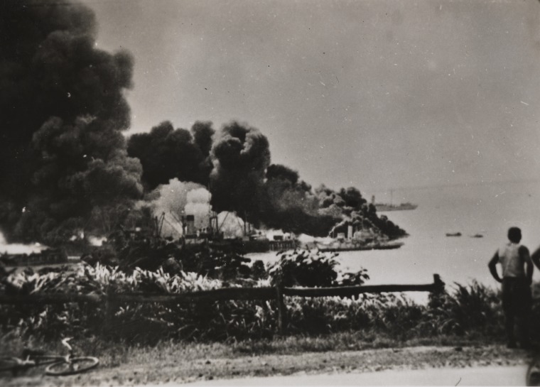 The bombing of Darwin, 19 February 1942. - JPG 82.3 KB