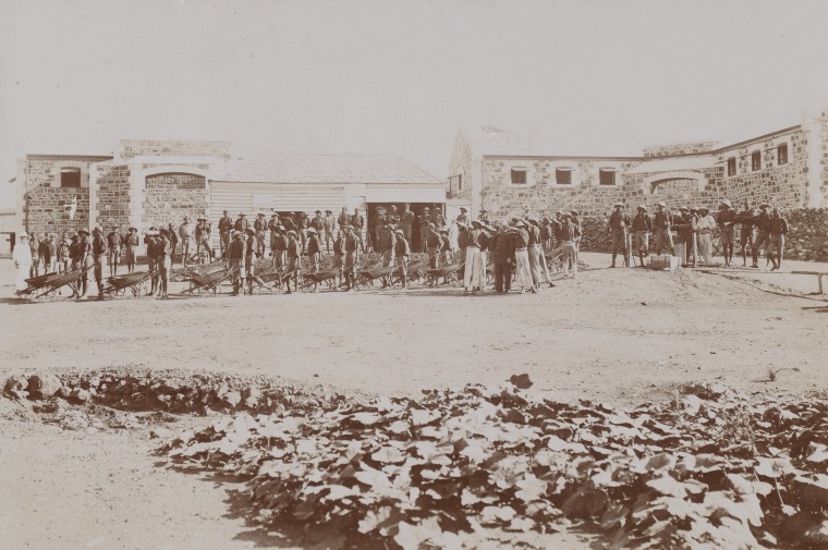 Aboriginal prisoners outside Roebourne Gaol. - JPG 121.9 KB