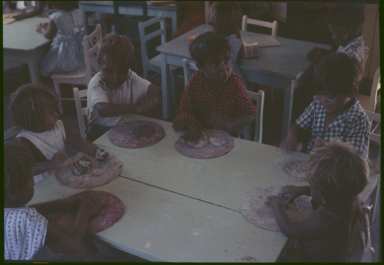 Children at Allawah Grove Kindergarten, 26 February 1960. - JPG 72.0 KB