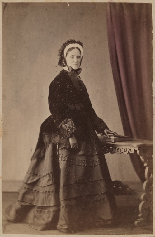 Eliza, Mrs Thomas Brown. - JPG 80.2 KB