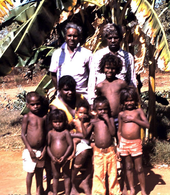 Roy and David Wiggan, Roy's wife and children at the One Arm Point ...