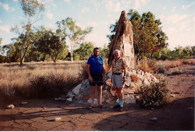 Australian Inland Mission monument to John Flynn's first hospital at ...