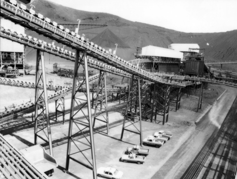 The newly commissioned concentrator plant at Mt Tom Price. - JPG 125.6 KB