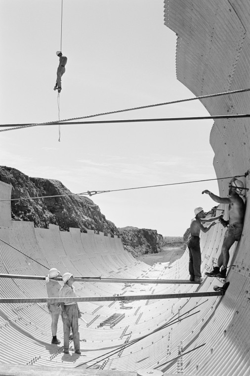 Construction of the rail loadout tunnel at Mt Tom Price, October 1965 ...