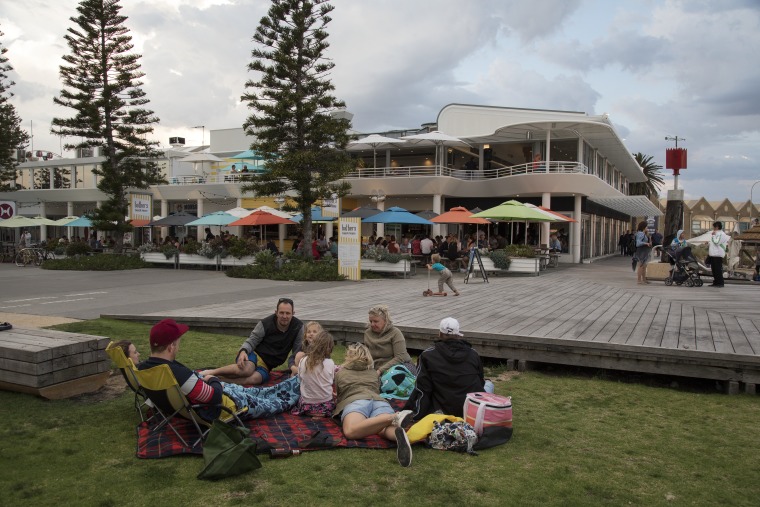 Bathers Beach House, 47 Mews Road, Fremantle, 12 November 2017. - JPG ...