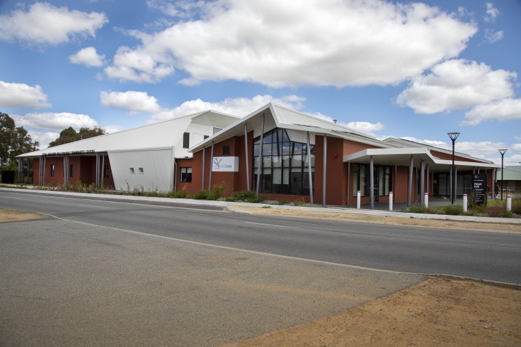 Ethel Warren Bullsbrook Community Centre, 1 Maroubra Avenue corner of ...