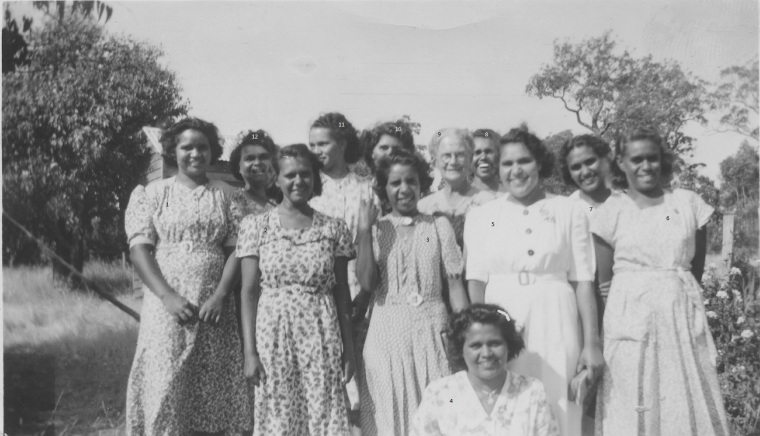 Young women with Mrs Beard at Roelands Native Mission. - JPG 99.1 KB