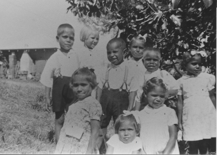 Children at Roelands Native Mission. - JPG 116.0 KB