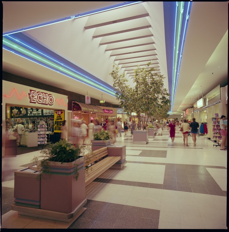 Echo record and CD store in the Karrinyup Shopping Centre, 9 March 1988 ...