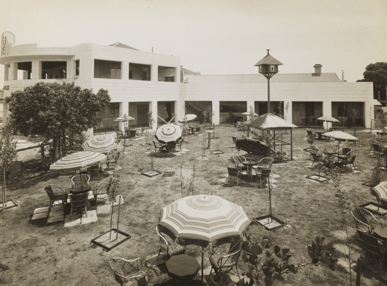 Raffles Hotel under construction, Applecross, Western Australia. - JPG ...