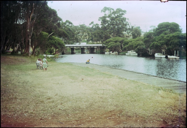 Bridge over the Denmark River, Denmark, Western Australia. - JPG 122.4 KB