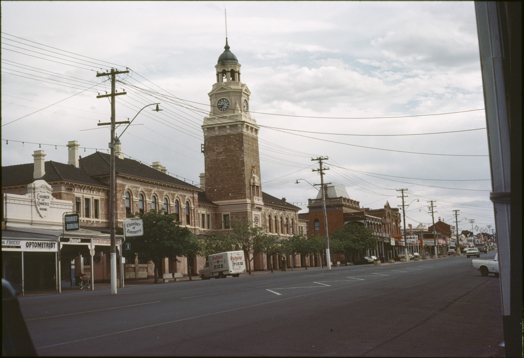 Hannan Street, centring on the Courthouse and Mechanic Institute ...