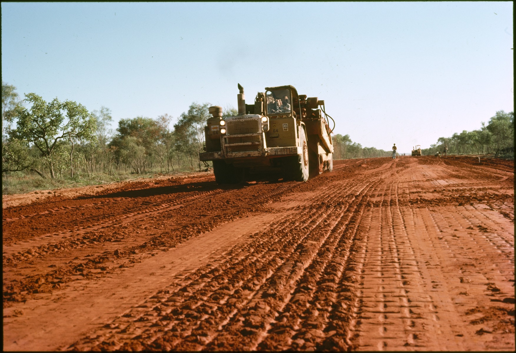 Roadworks on the Great Northern Highway on Sandfire Flats, Kimberley ...