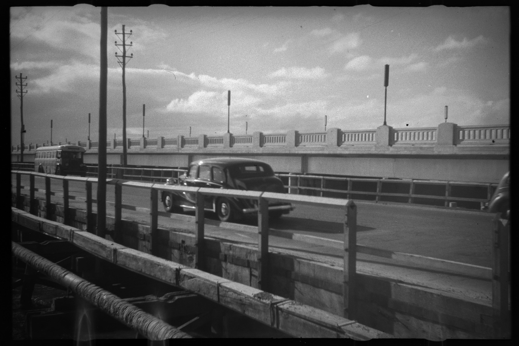 Old and new Causeway Bridges, Victoria Park to East Perth, Western ...