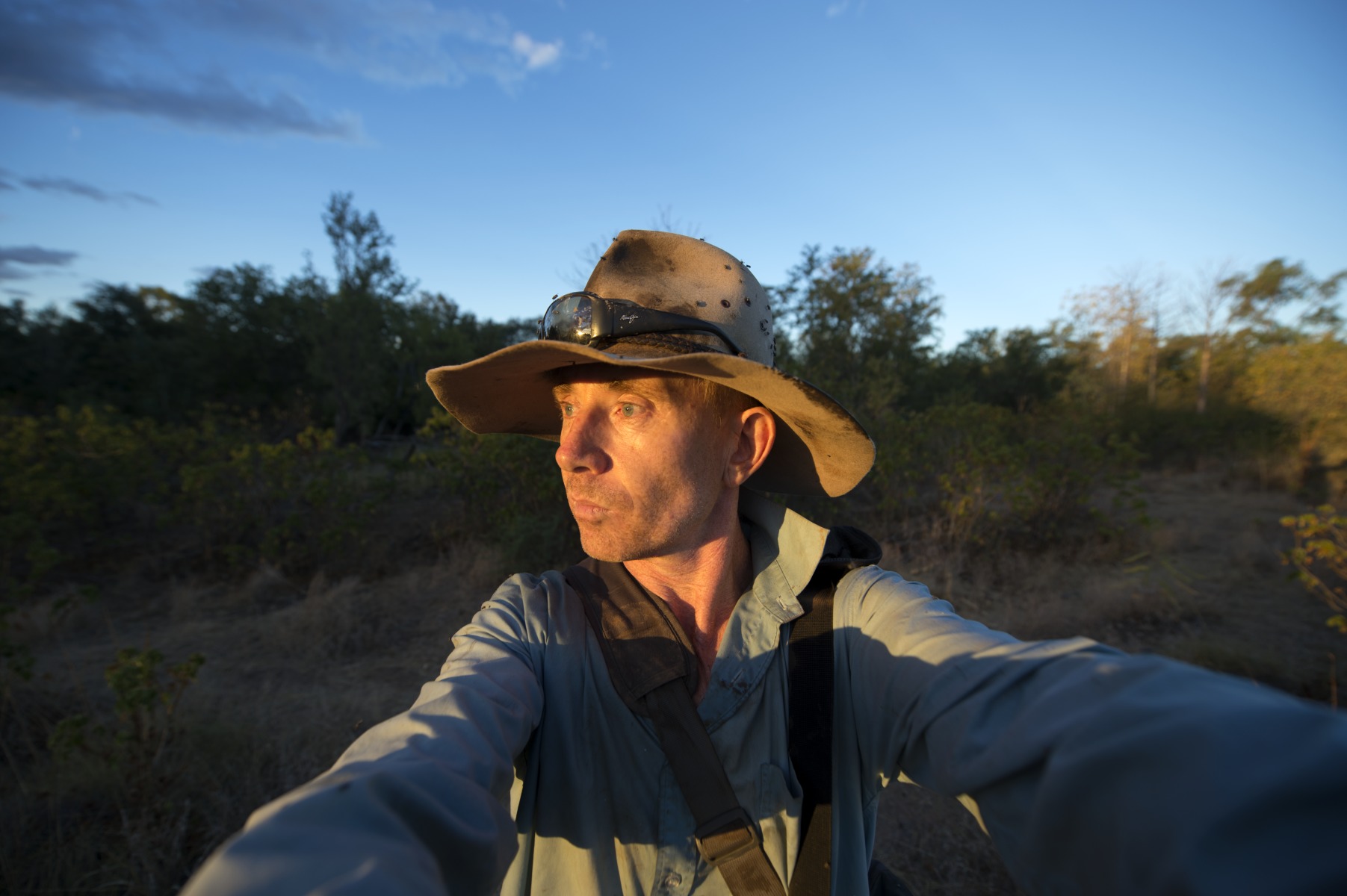 Surviving a trip to the Texas Downs rock art site, 18-19 May 2019. - JPG 247.4 KB