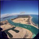 Aerial photographs of the Dawesville Channel, 24 April 1994. - State ...