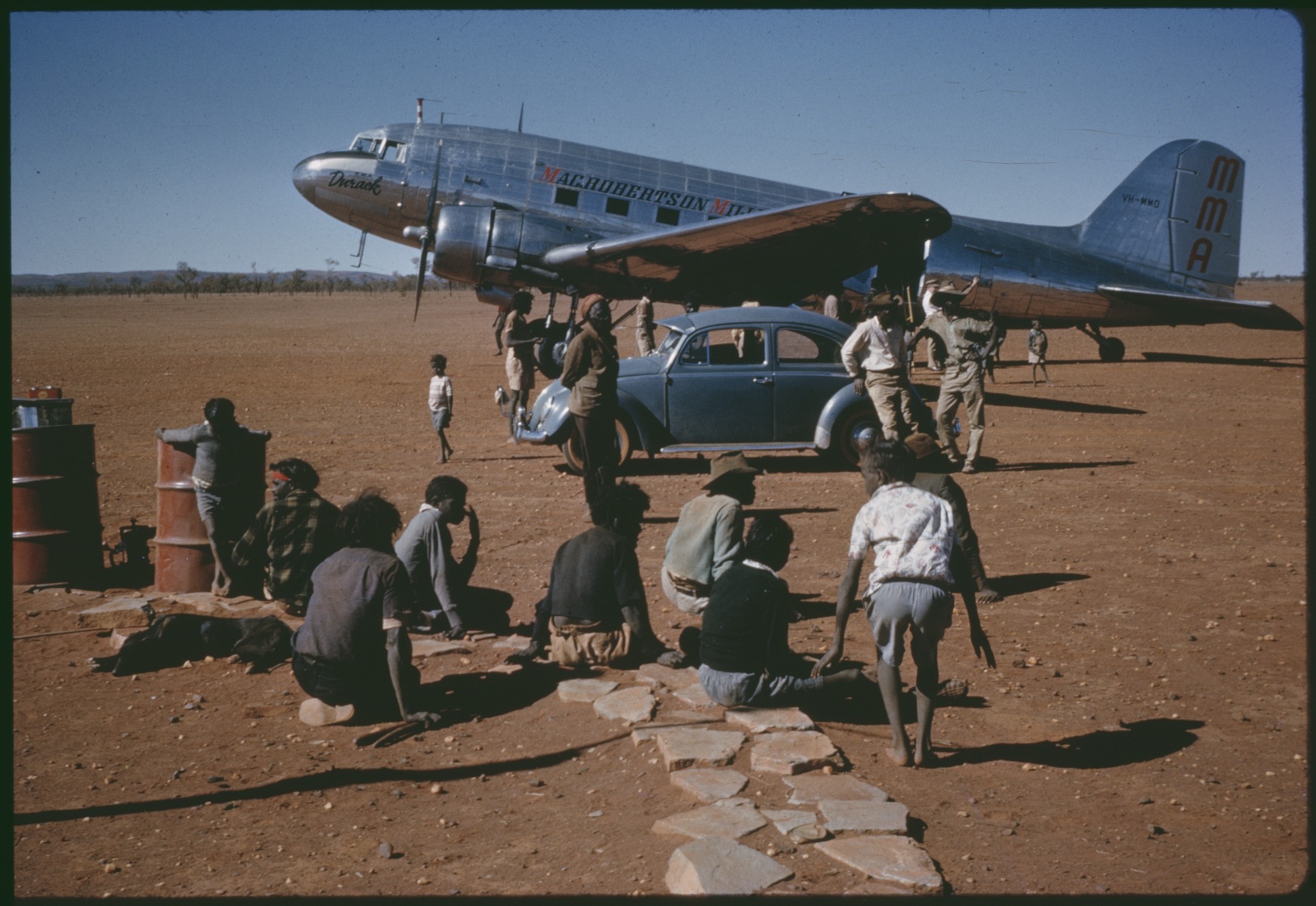 VH-MMD `RMA Durack' Douglas DC-3 at the United Aborigines Warburton ...
