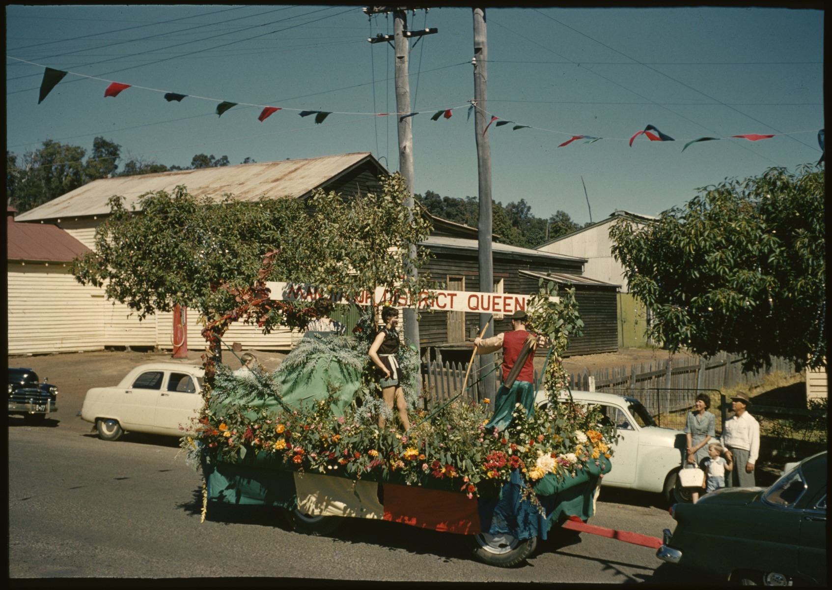 Float parade, South West Apple Festival, Bridgetown, 1958. - JPG 535.6 KB