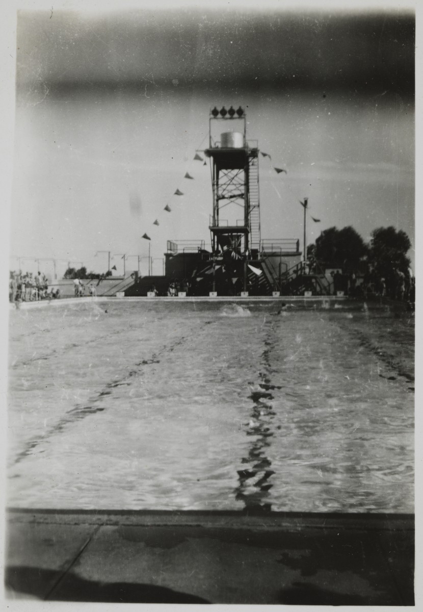 Joy Jones and friends at the Lord Forrest Olympic Pool, Kalgoorlie ...