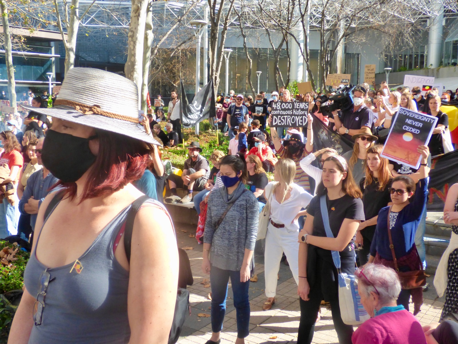 A protest against the destruction of Aboriginal rock shelters at Juukan ...