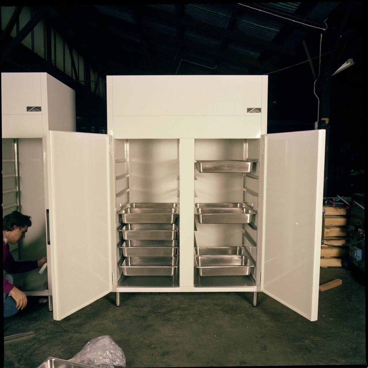 Arcus commercial freezer and refrigerators, 17 May 1982. - JPG 239.4 KB