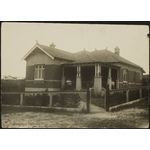 Possibly Albert Edward and Lillian Doris Giese's house, Megalong Street ...