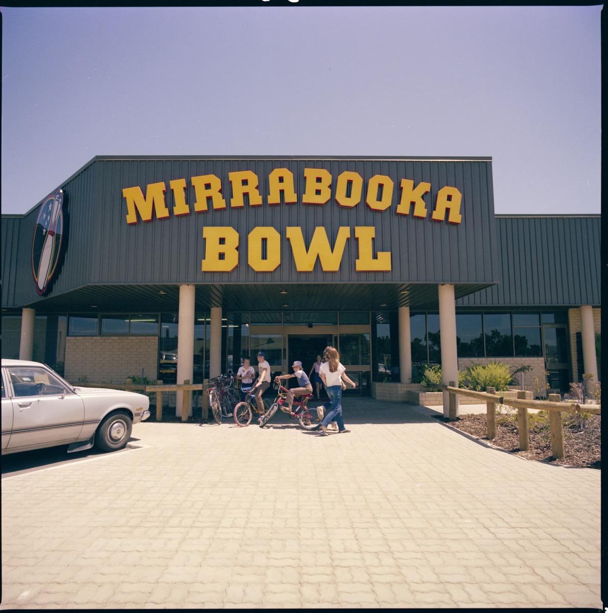 Entrance to Mirrabooka Bowl tenpin bowling, 9 Chesterfield Road ...
