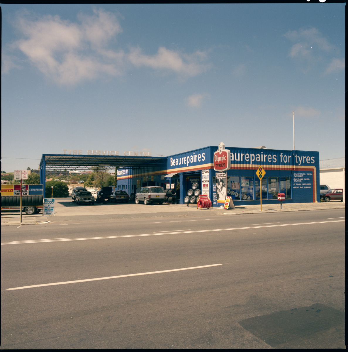 Beaurepaires for tyres, 9 Queen Victoria Street, Fremantle, 1 March ...