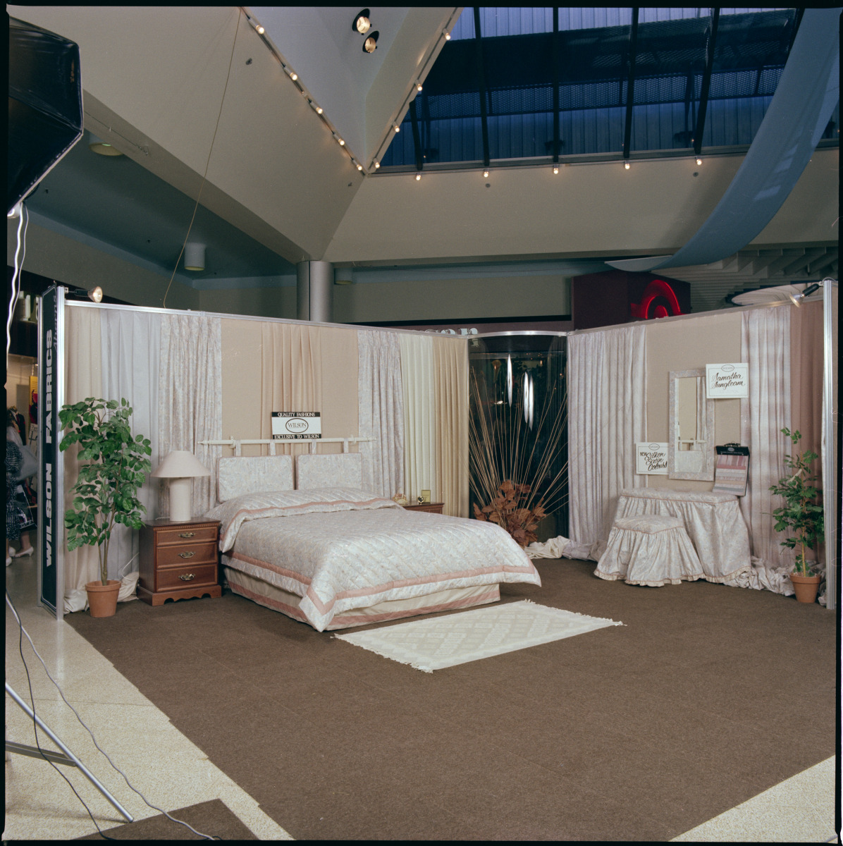 Aherns Interior Design Fair at Whitford City Shopping Centre, Hillarys ...