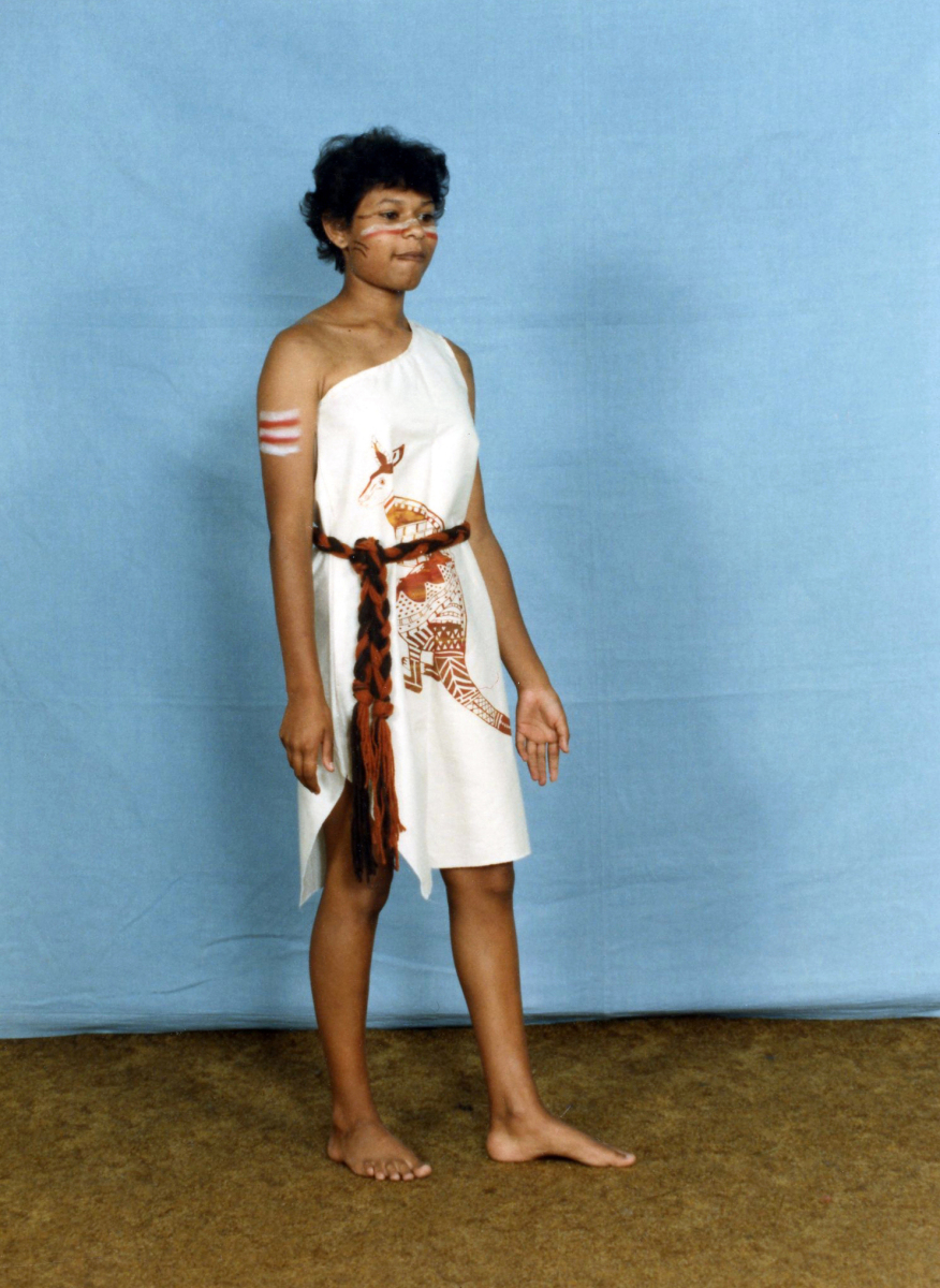 Aboriginal Dance Development Unit dancers with a dancer from the ...