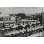A double decker bus crosses the Horseshoe Bridge, Perth, July 1904.