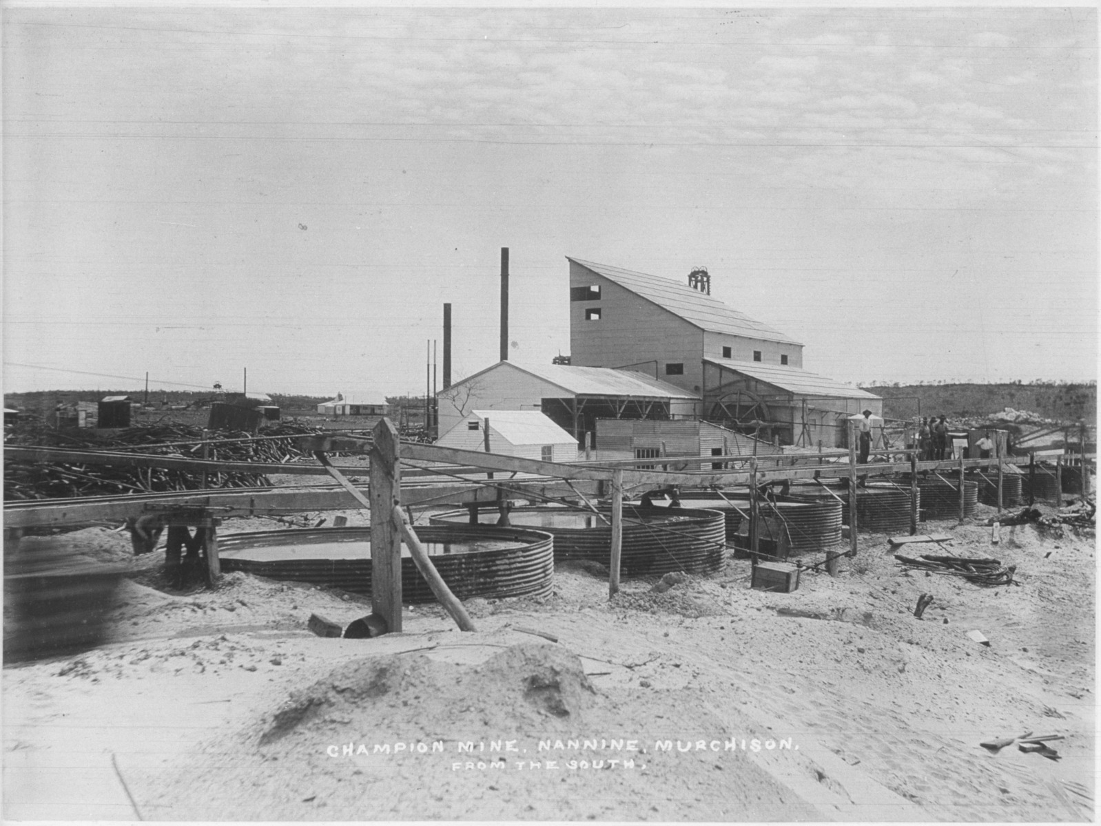 Champion Mine, Nannine, Murchison from the south. - JPG 418.3 KB