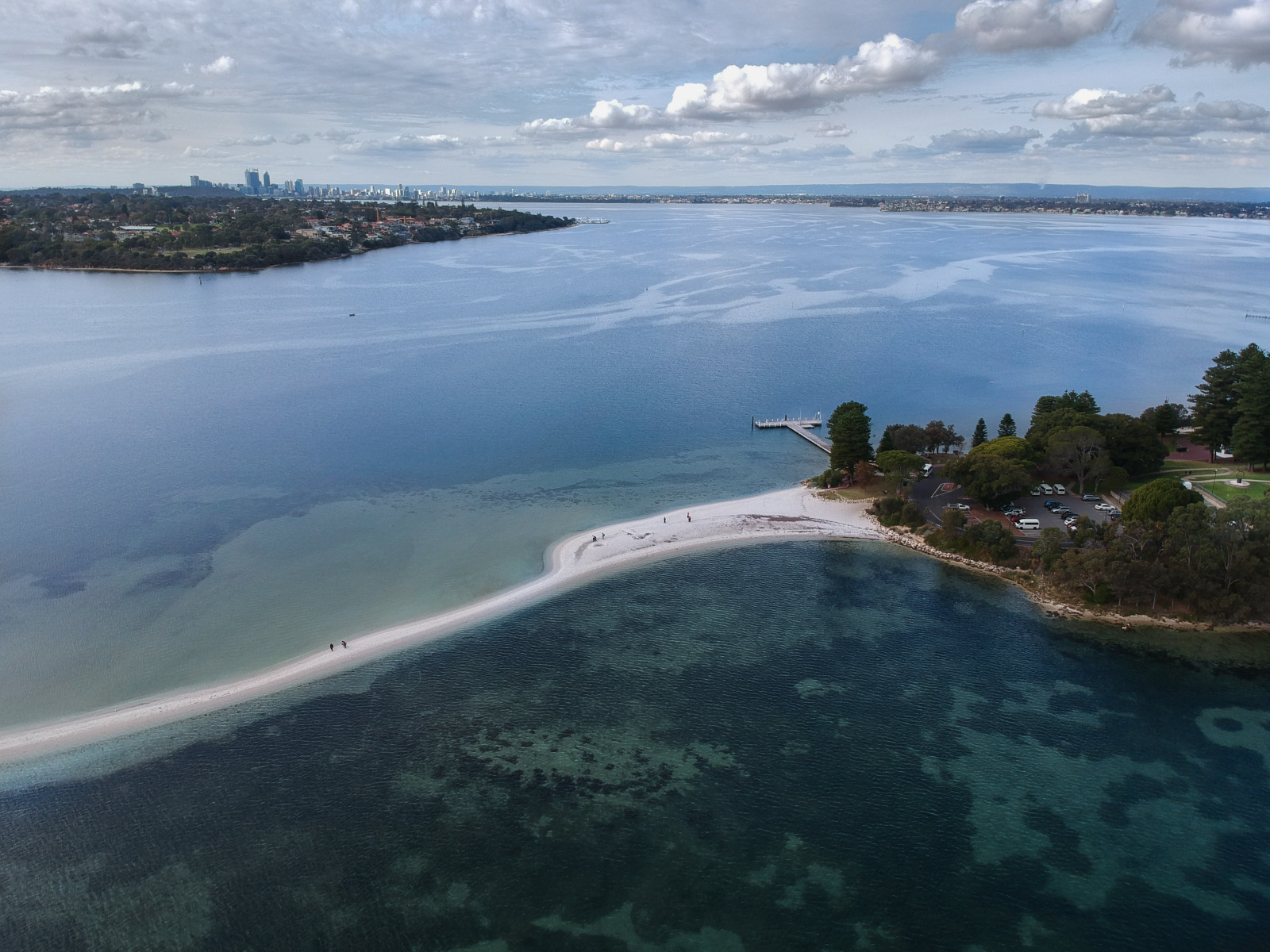 Point Walter Sandbar, 28 November 2019. - JPG 521.7 KB