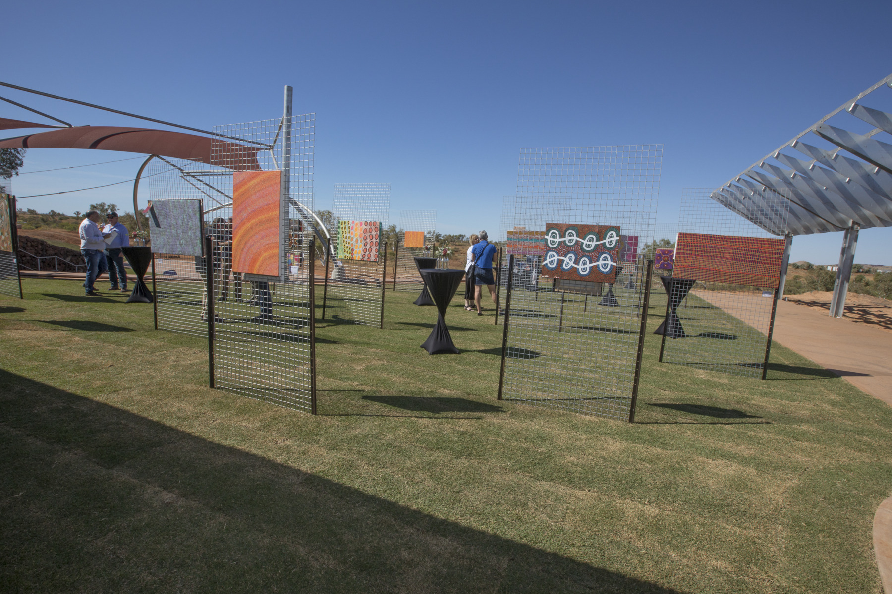 Combined Aboriginal Art Groups Exhibition, Roebourne, Western Australia ...