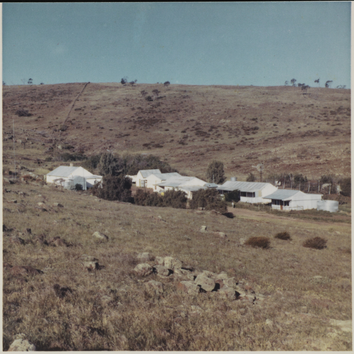 Fraser Range Station, Western Australia, 1967. - JPG 392.1 KB