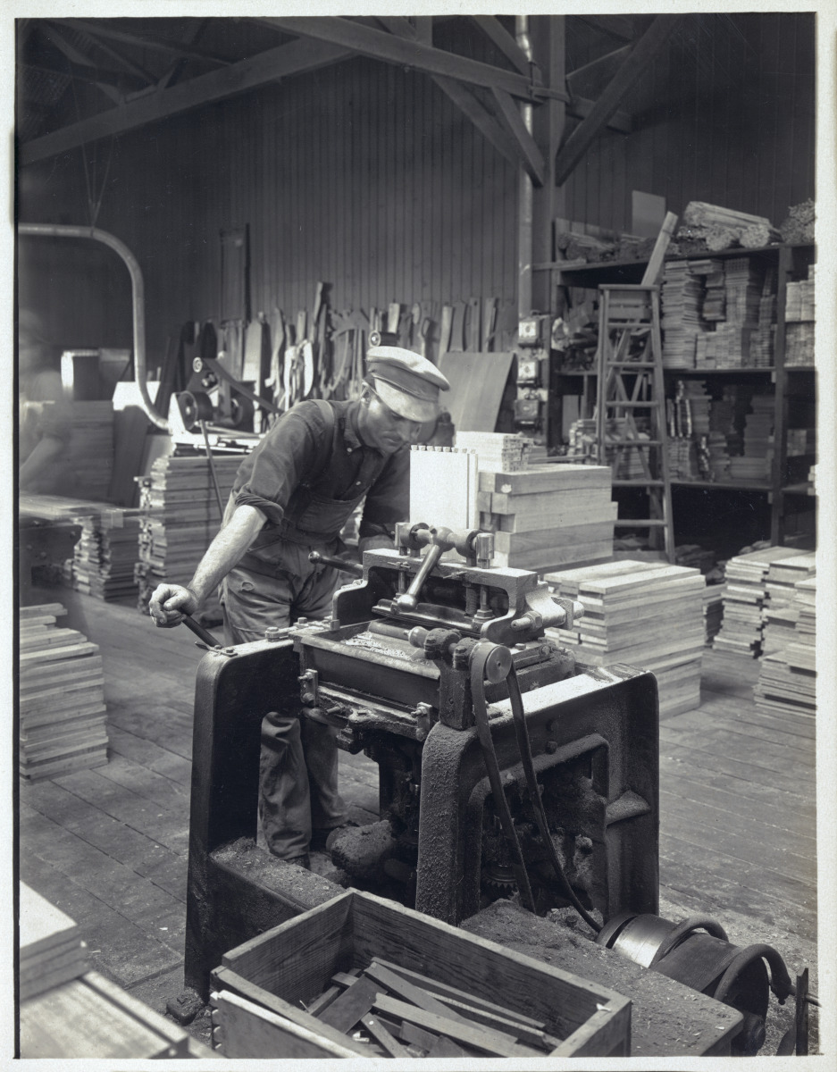 The Boan Bros furniture factory, Wellington Street, Perth. - JPG 297.9 KB